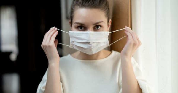 How Should a Surgical Mask be According to Doctors?